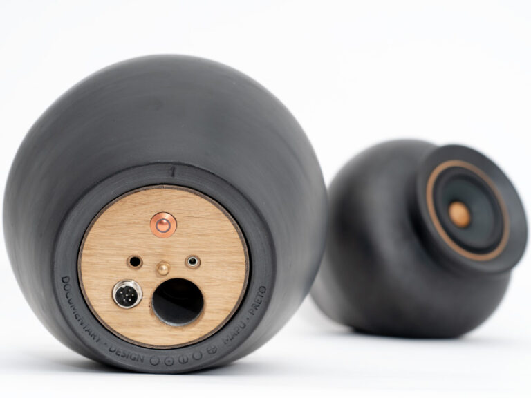 Mapu Preto Stereo | 2022 Mapu Speakers