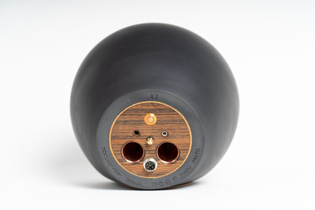 Mapu Preto Mono – Mapu Speakers